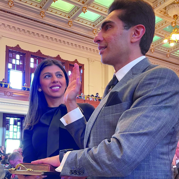 First for Texas Legislature: Representatives Lalani & Bhojani – Indo ...